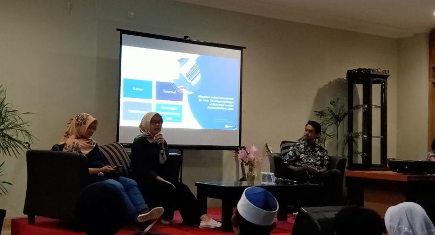 QUARTER LIFE CRISIS: DILEMA PROBLEMATIKA KAUM MUDA | Universitas Negeri Yogyakarta